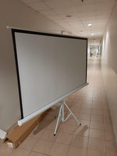 Wall Projector Screen Singapore | Portable Projector Screen Supplier ...
